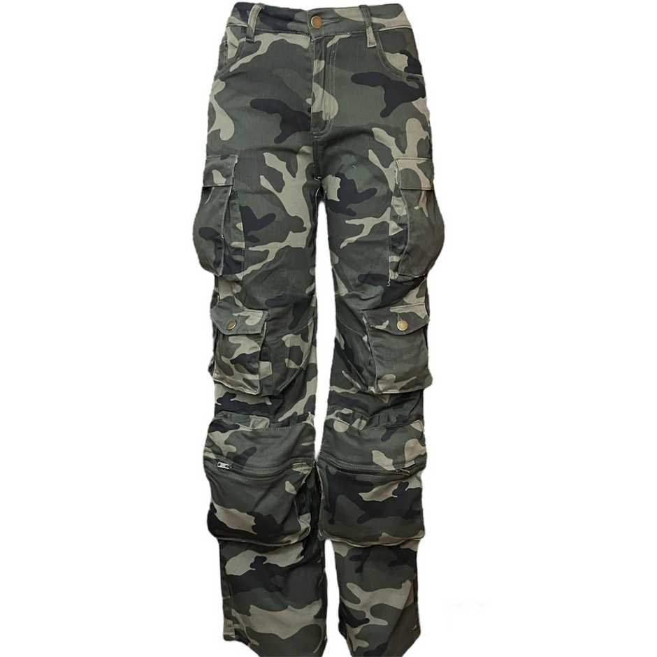 New Arrivals – Love At First Try